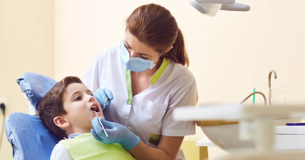 ¿Qué hace un cirujano dentista? - tuproyectodevida.pe - USAT ¿Qué hace un cirujano dentista? - tuproyectodevida.pe - USAT